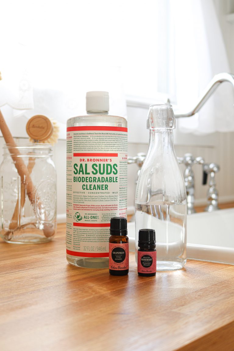 Homemade Natural Dish Soap With 3 Ingredients - The Homestyle Cottage