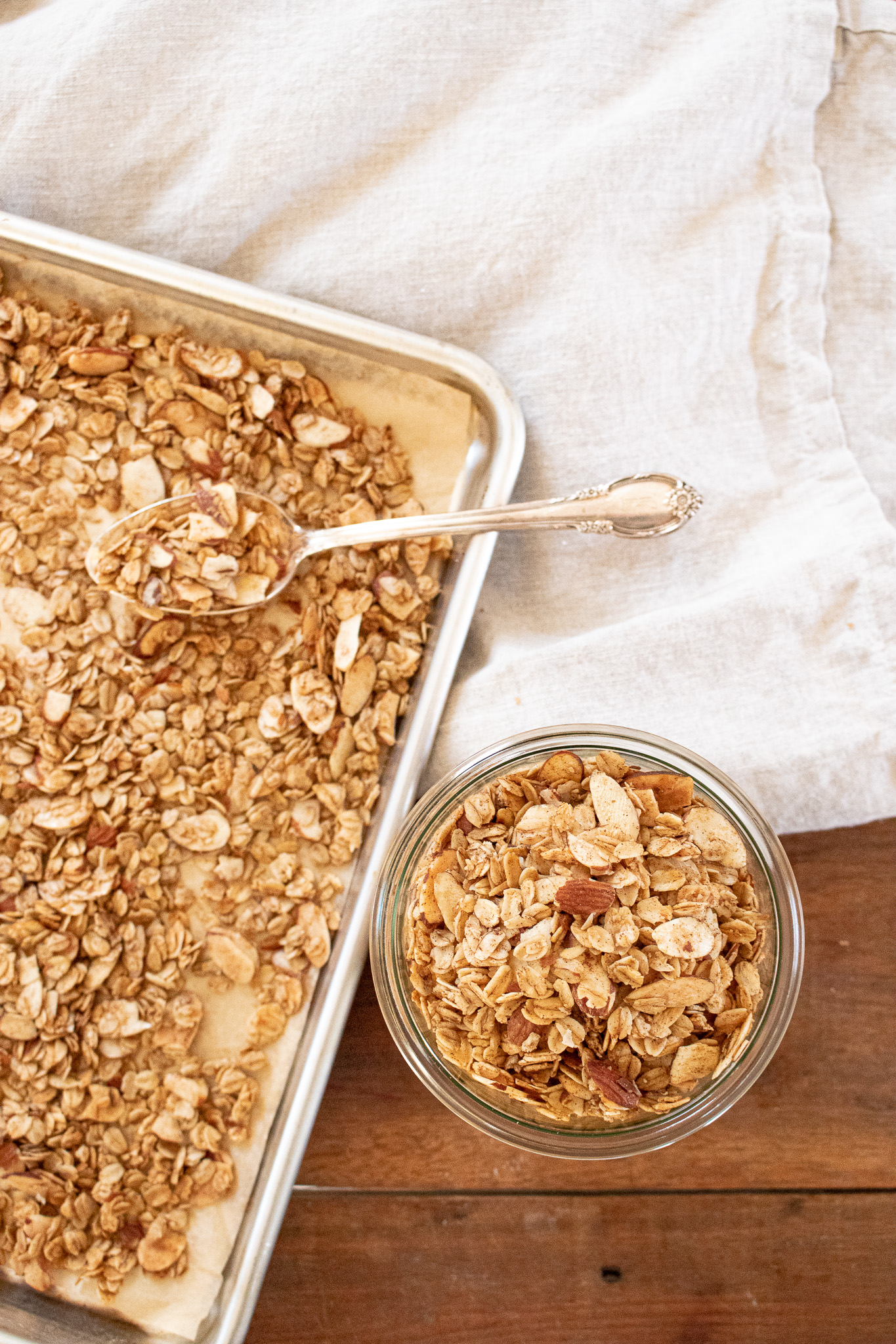 Homemade Toasted Maple Cinnamon Granola Recipe - The Homestyle Cottage
