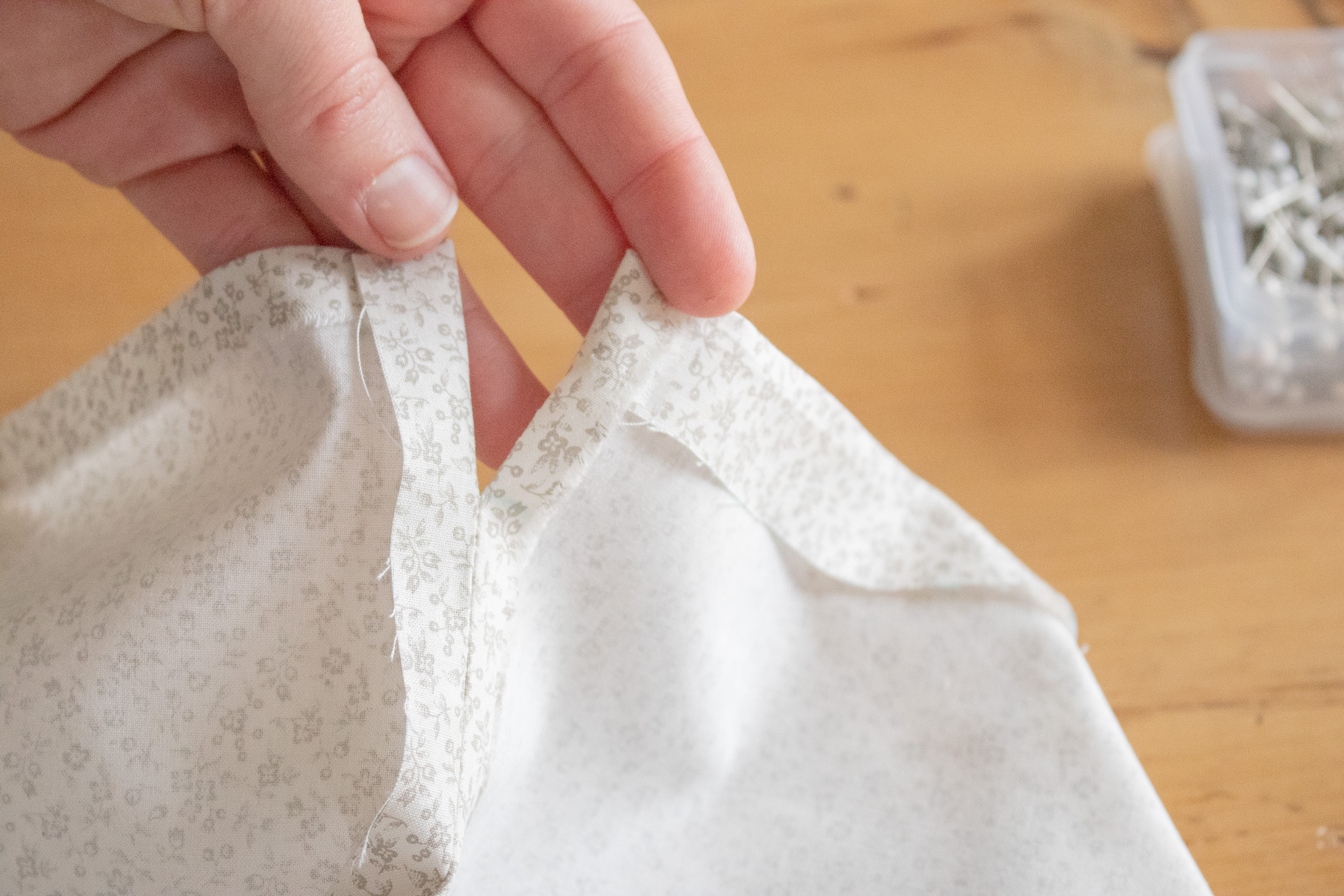 How to Sew a Reusable Bread Bag - The Homestyle Cottage