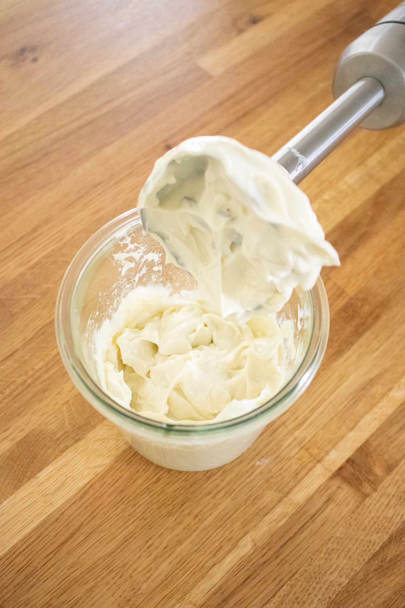 Simple Homemade Mayo with Real Ingredients - The Homestyle Cottage
